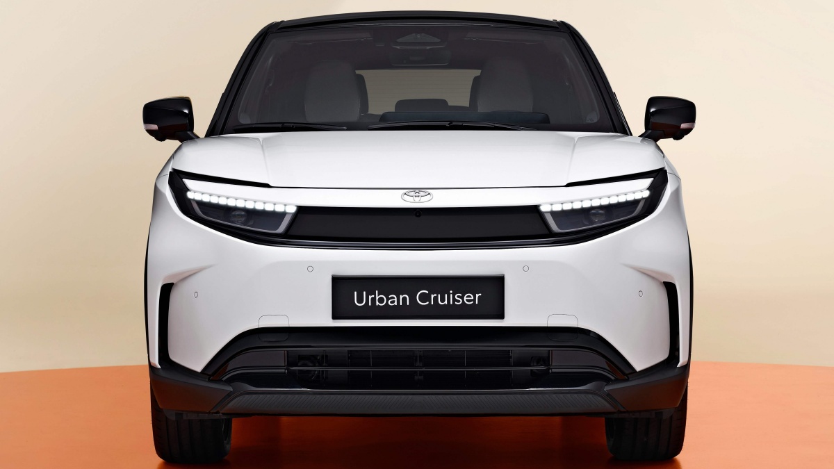 ‘토요타 전기차 대공세’ 선봉장 어반 크루저, 501km 달리는 EV3 감당할 수 있을까? | KB의 생각